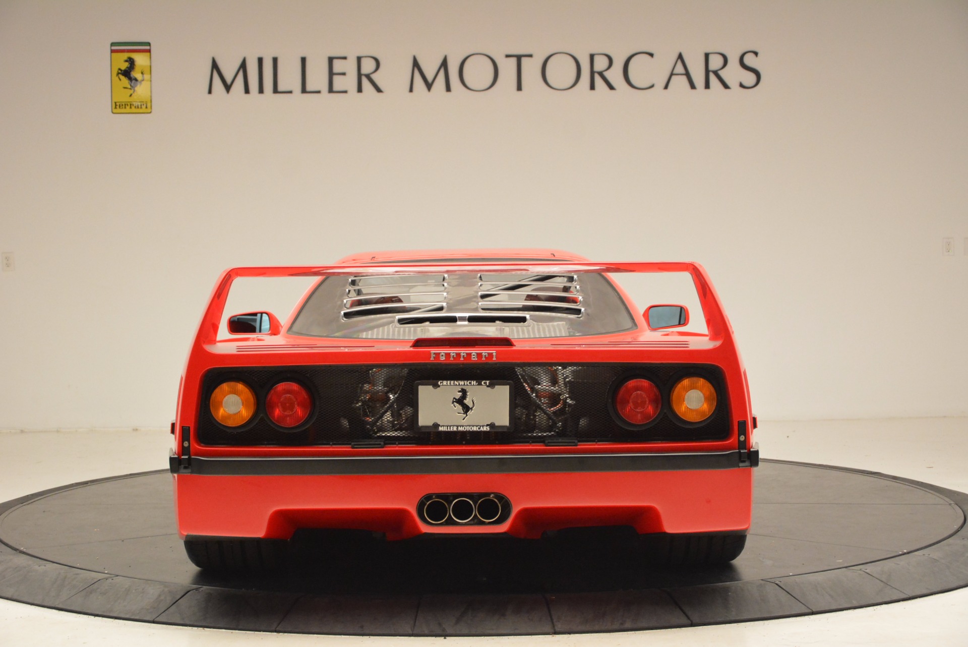 Pre-Owned 1992 Ferrari F40 For Sale (Special Pricing) | Pagani of ...
