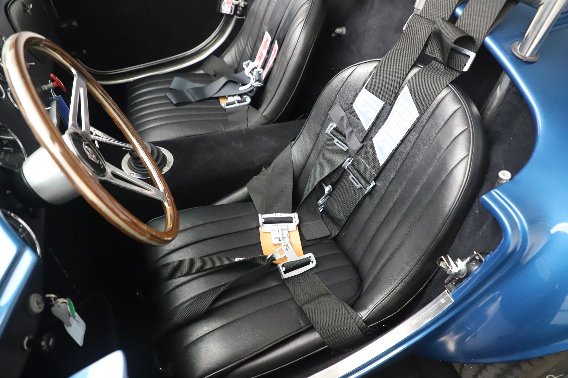 Pre-Owned 1965 Ford Cobra CSX For Sale (Special Pricing) | Pagani of ...