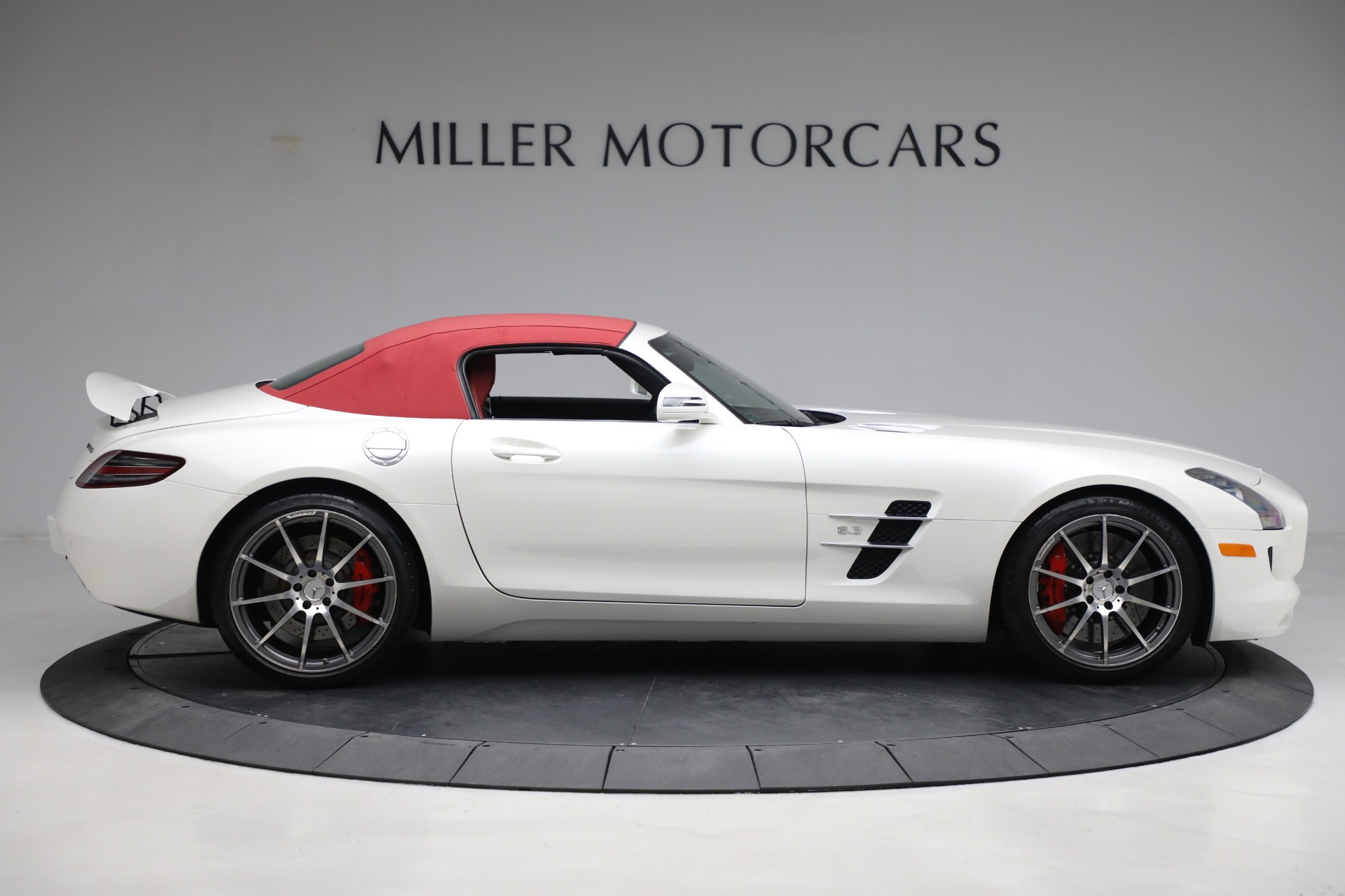 Mercedes Benz Sls Amg White