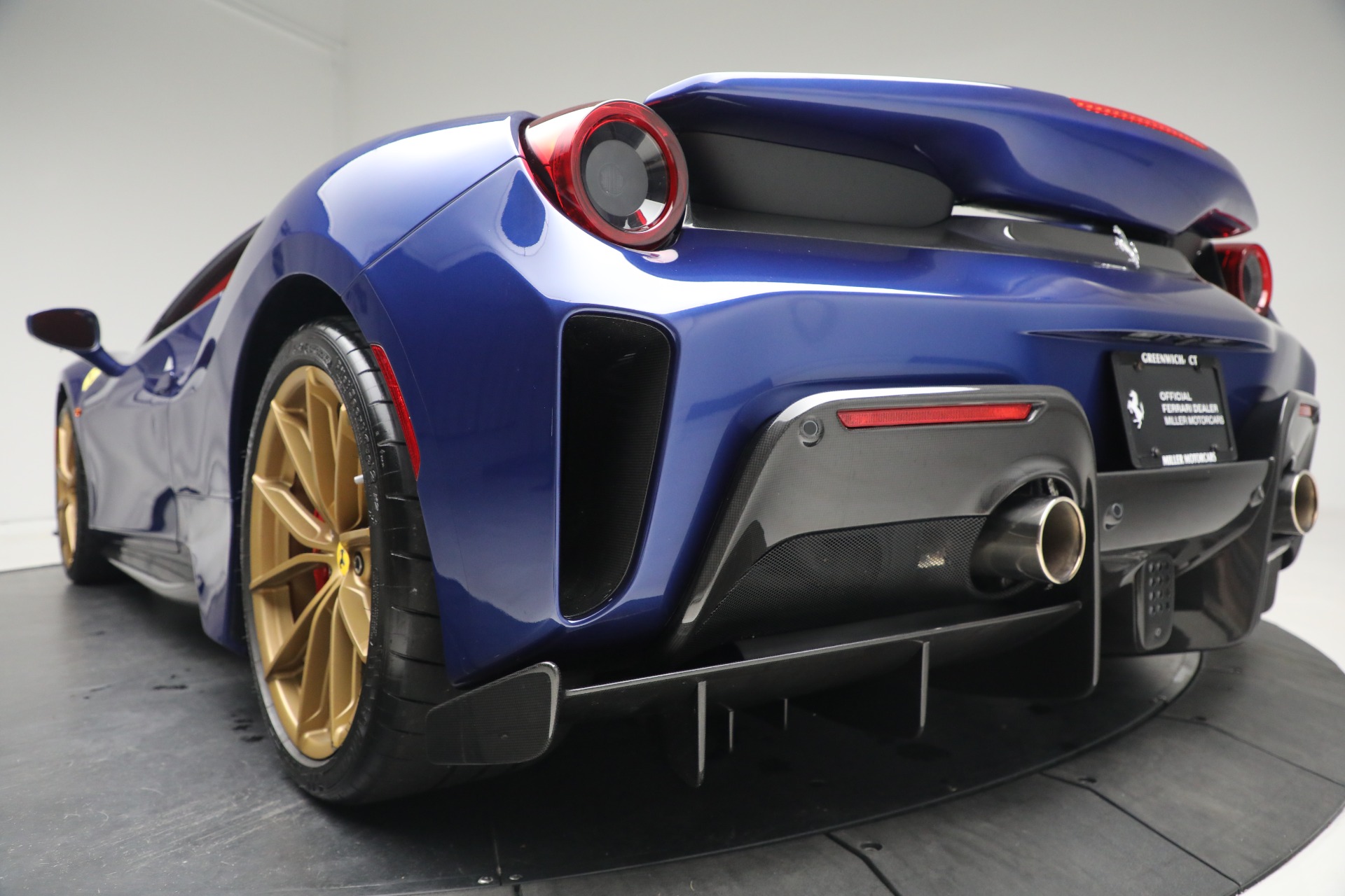 Pre-Owned 2019 Ferrari 488 Pista For Sale (Special Pricing) | Pagani of ...
