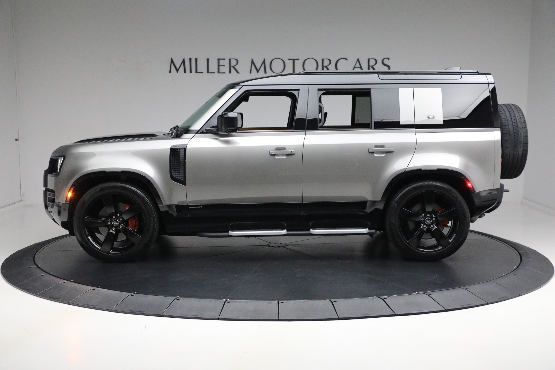Pre-Owned 2022 Land Rover Defender 110 X For Sale (Special Pricing ...