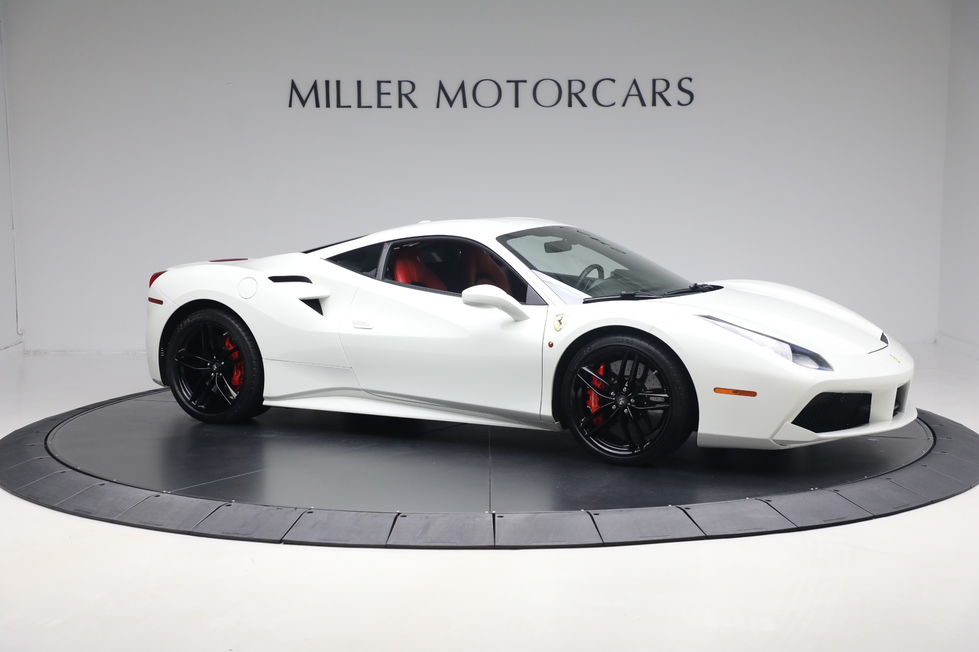 Pre-Owned 2016 Ferrari 488 GTB For Sale ($243,900) | Pagani of ...